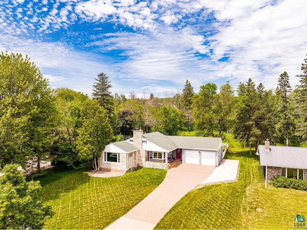 4919 London Rd, Duluth, MN, 55804 | MLS: 6114580 | Edina Realty