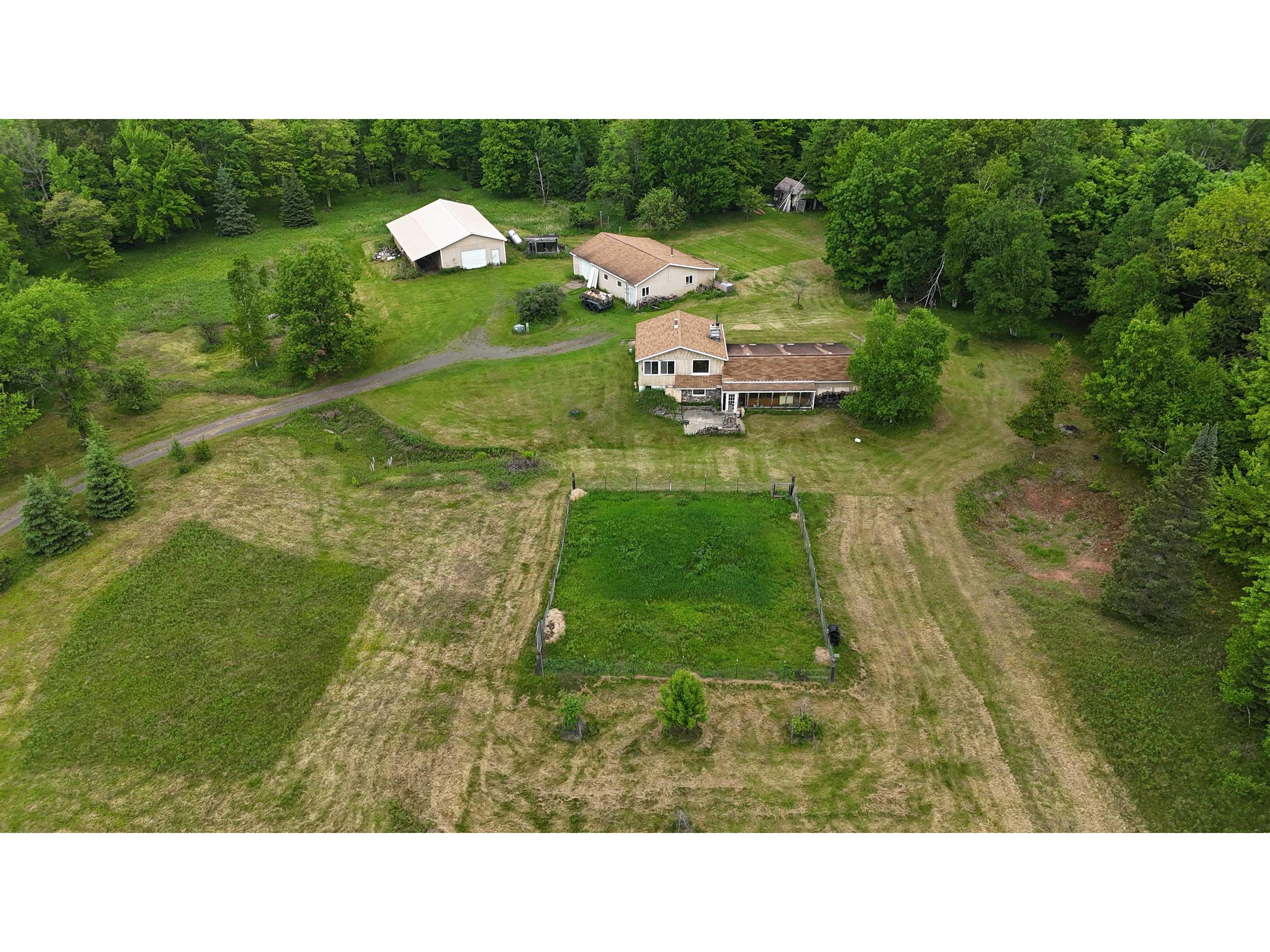5003 E Craig Rd, Superior, WI, 54880 | MLS: 6120125 | Edina Realty