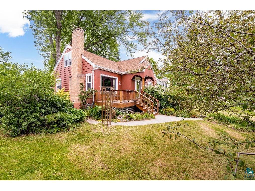 5051 London Rd, Duluth, MN, 55804 | MLS: 6114446 | Edina Realty