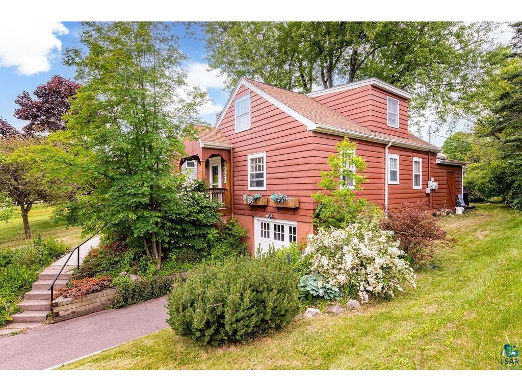 5051 London Rd, Duluth, MN, 55804 | MLS: 6114446 | Edina Realty