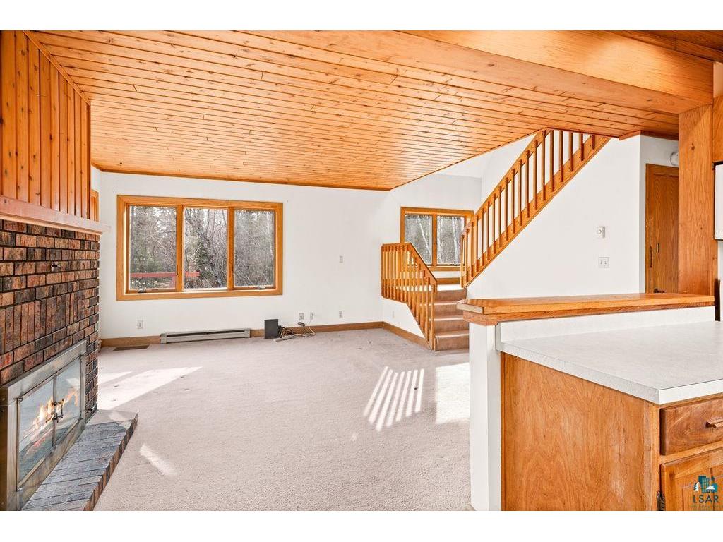 5415 North Shore Dr, Duluth, MN, 55804 | MLS: 6113053 | Edina Realty