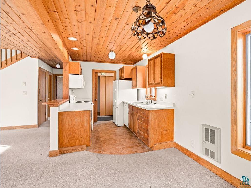 5415 North Shore Dr, Duluth, MN, 55804 | MLS: 6113053 | Edina Realty