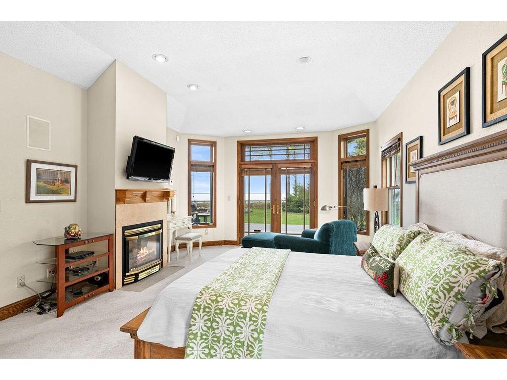 5491 North Shore Dr, Duluth, MN, 55804 | MLS: 6119540 | Edina Realty