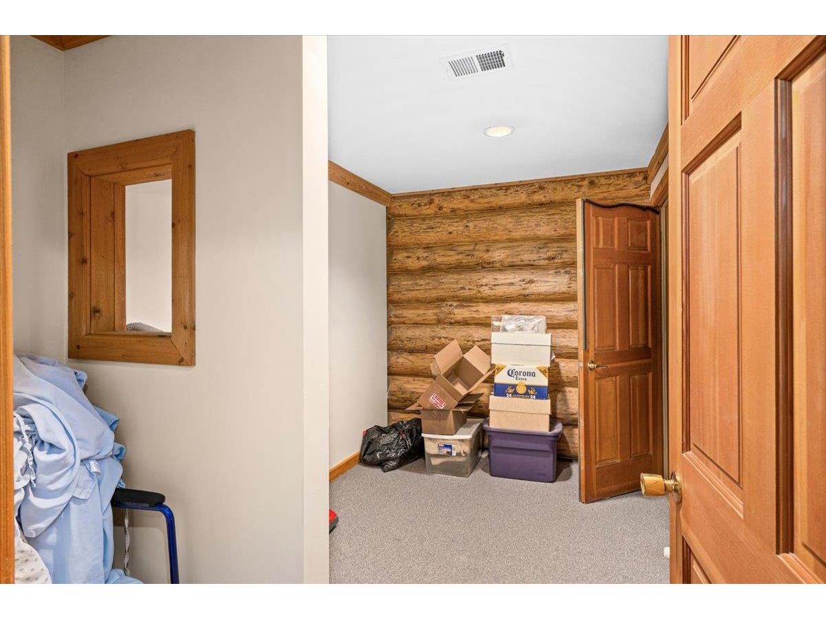 5722 Homestead Rd, Duluth, MN, 55804 | MLS: 6117394 | Edina Realty