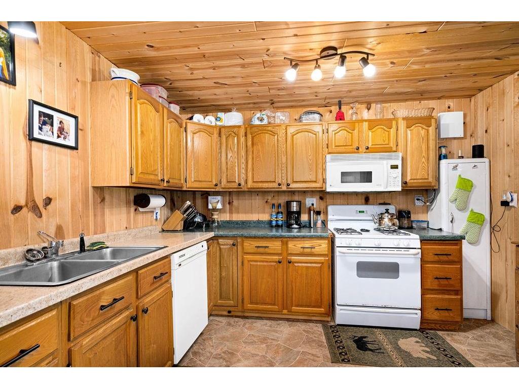 6081 Murphy Lake Rd, Two Harbors, MN, 55602 | MLS: 6120966 | Edina Realty