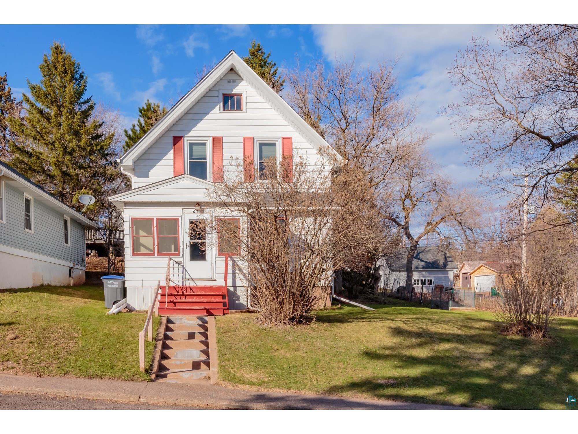 624 N 17th Ave E, Duluth, MN, 55805 | MLS: 6107805 | Edina Realty