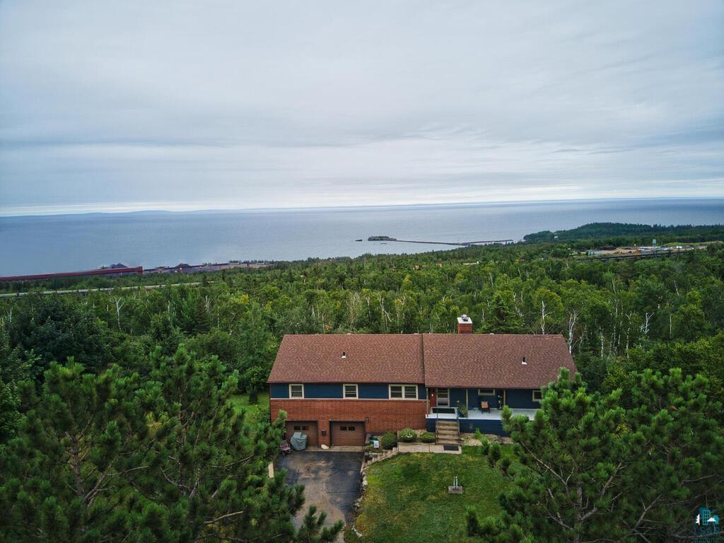 7 Kent Ln, Silver Bay, MN, 55603 | MLS: 6121436 | Edina Realty