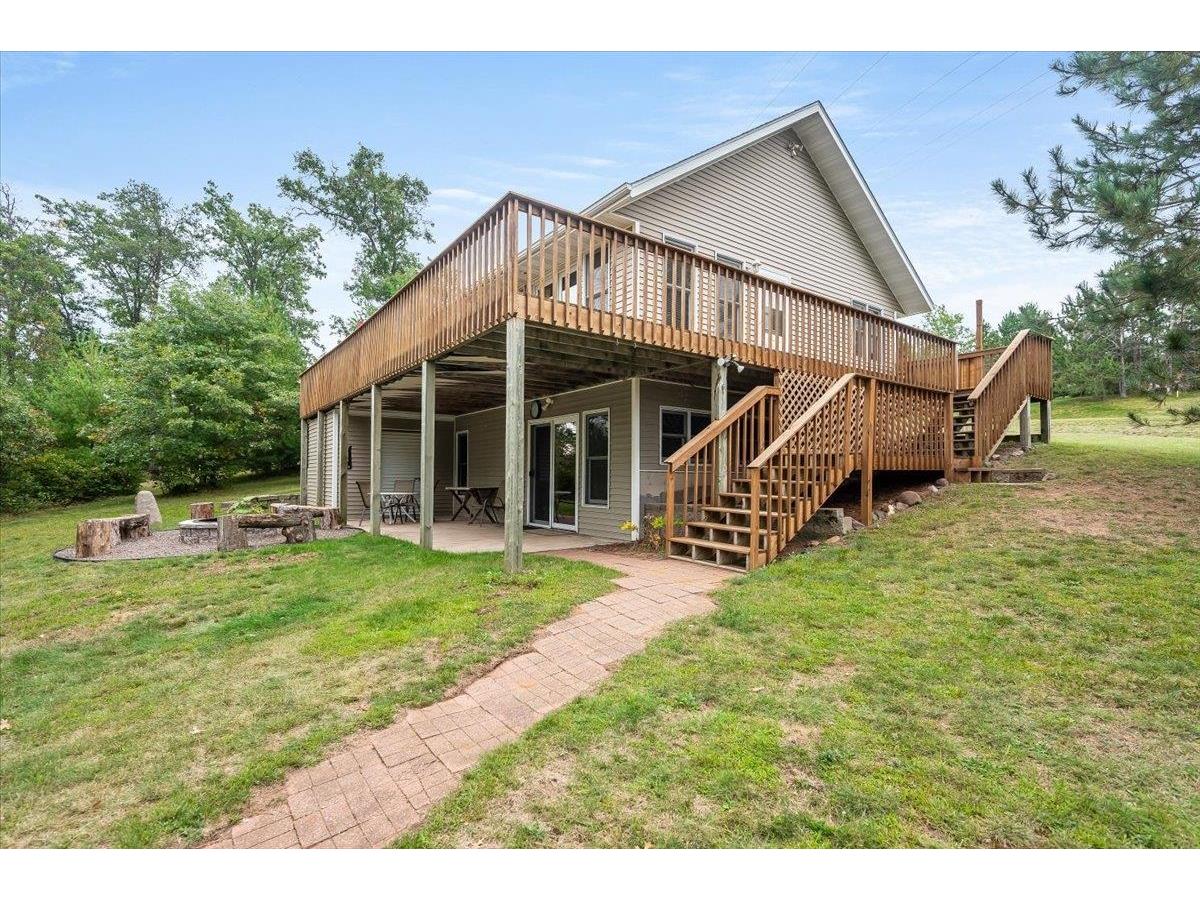 7207 E County Rd T, Wascott, WI, 54838 | MLS: 6121737 | Edina Realty