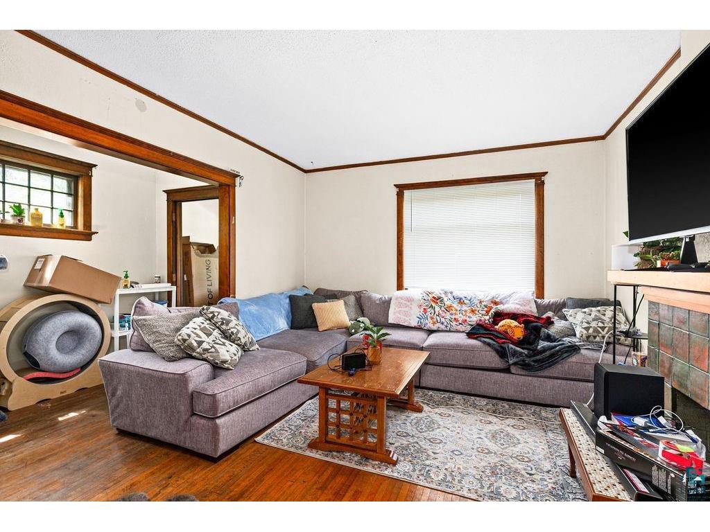 920-922 E 4th St, Duluth, MN, 55805 | MLS: 6114383 | Edina Realty