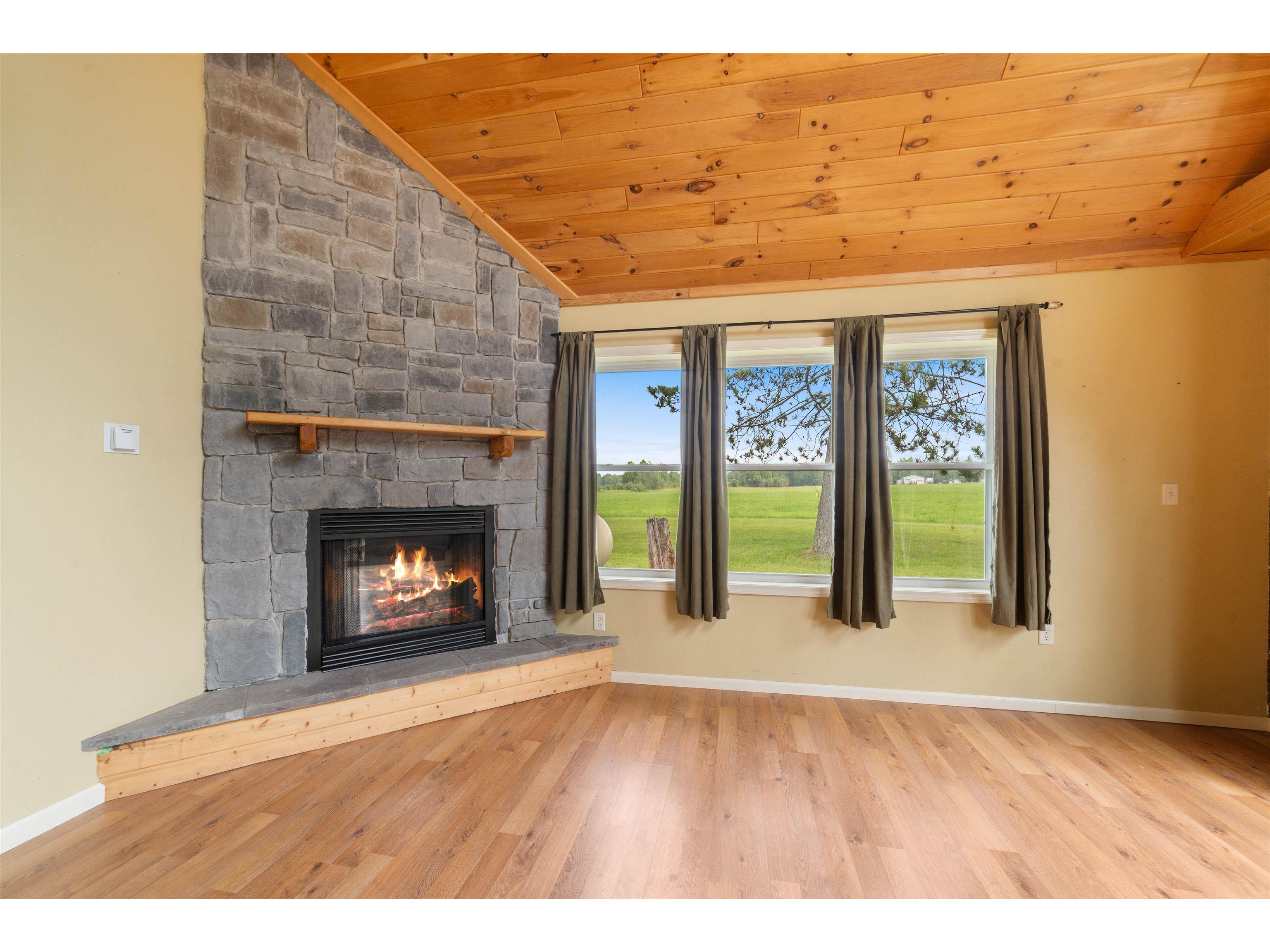 9372 McCamus Rd, Brookston, MN, 55711 | MLS: 6121077 | Edina Realty