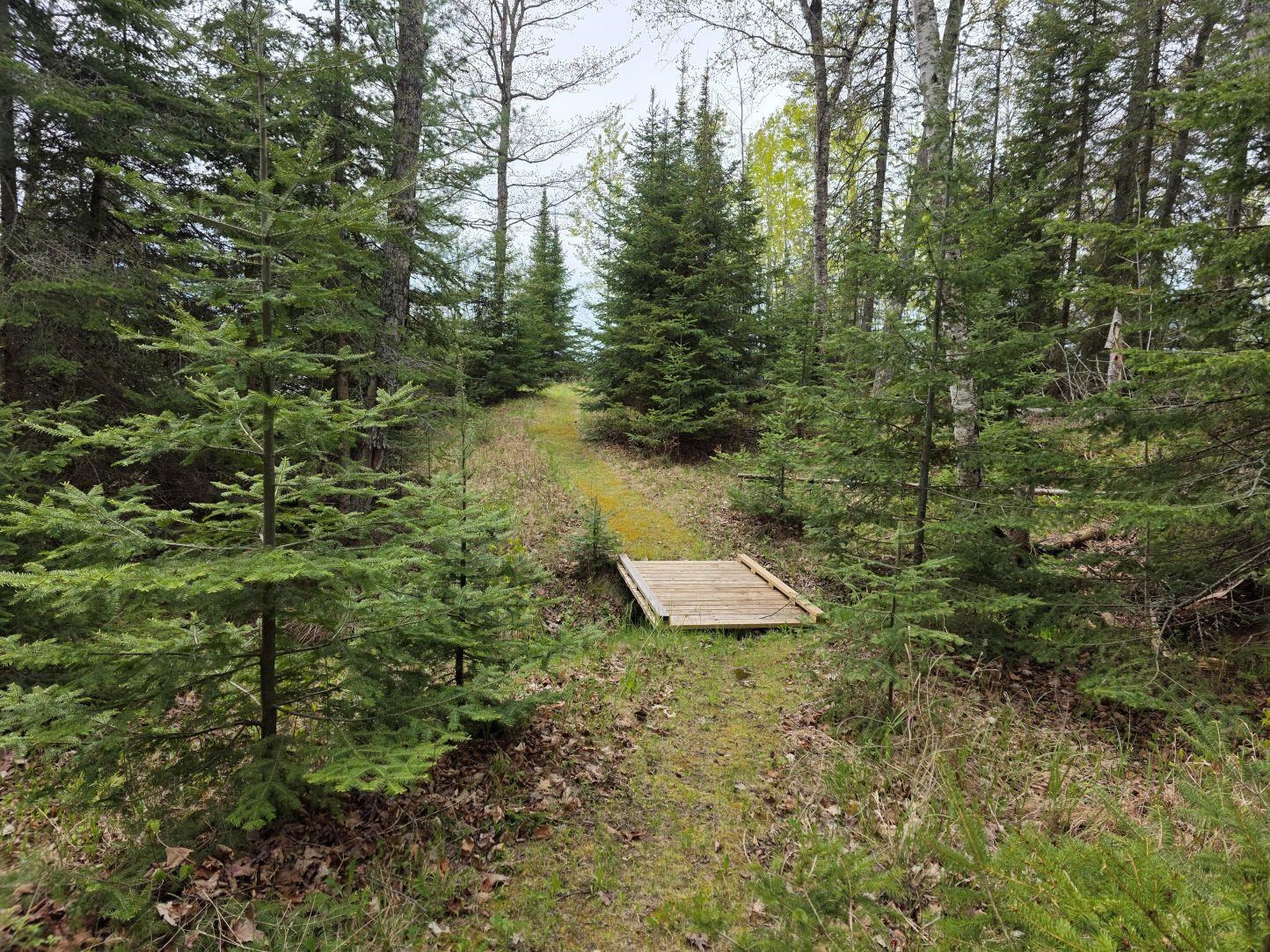 xx Stone Point Ln, Lapointe, WI, 54850 | MLS: 6119569 | Edina Realty