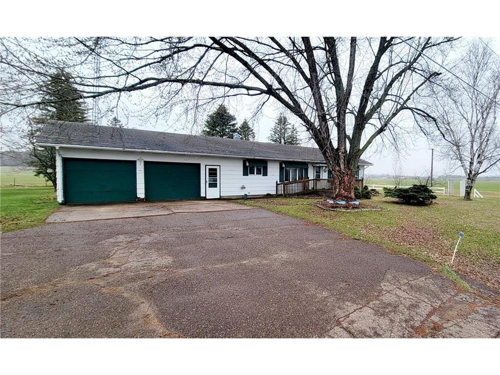 11490 CTY HWY Q, Chippewa Falls, WI, 54729 | MLS: 1572378 | Edina Realty