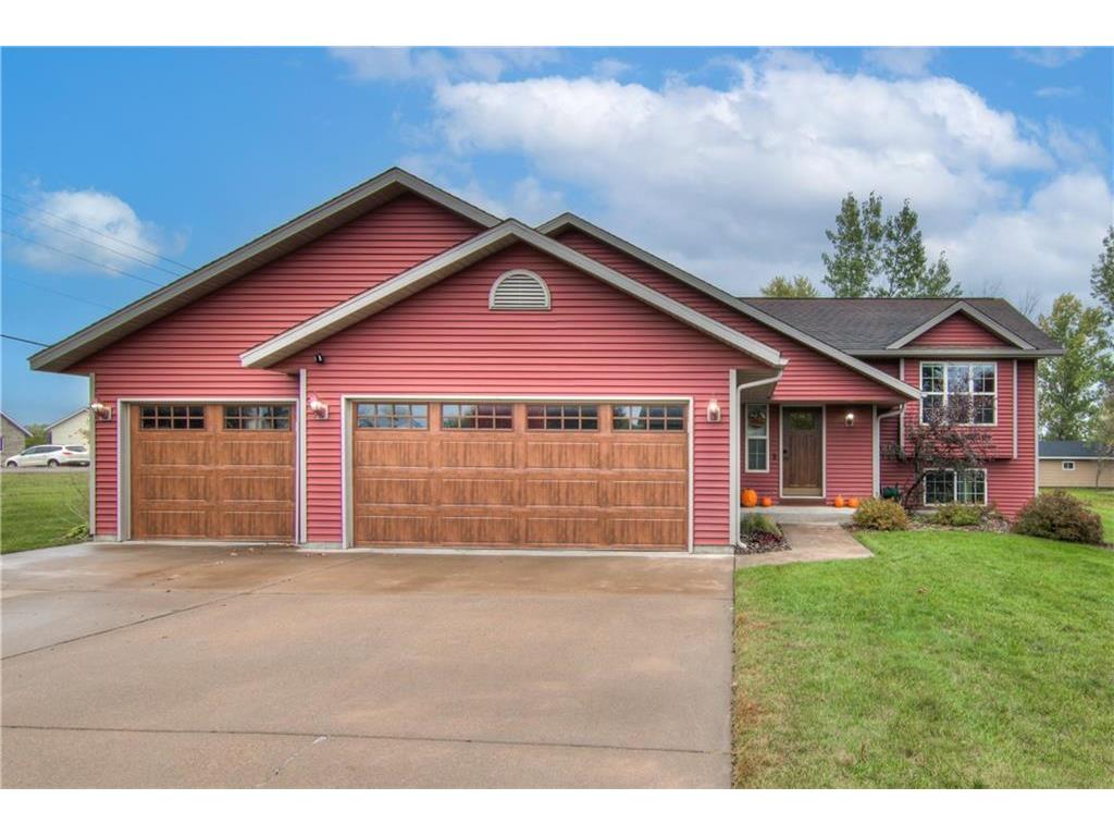11685 44th Avenue S, Chippewa Falls, WI, 54729 | MLS: 1577796 | Edina ...