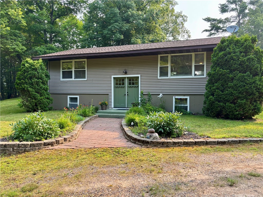 11847 W Twin Lake Road, Hayward, WI, 54843 | MLS: 1594042 | Edina Realty