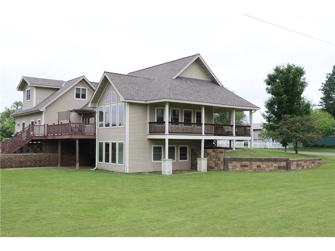 121 Alma Street S, Almena, WI, 54805 | MLS: 1593437 | Edina Realty