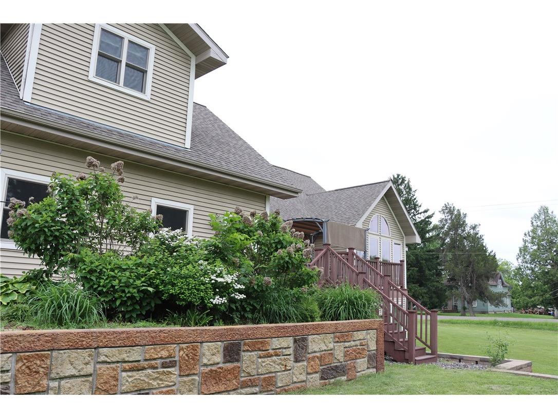 121 Alma Street S, Almena, WI, 54805 | MLS: 1593437 | Edina Realty