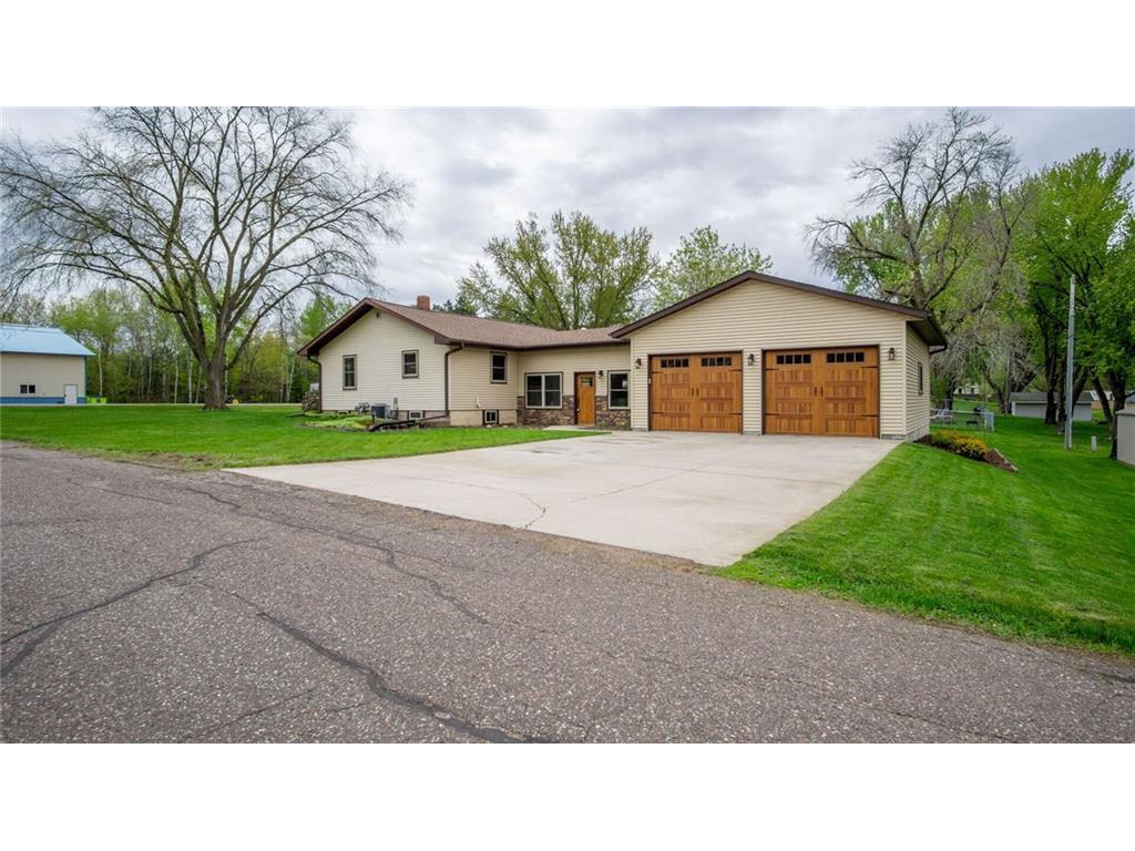 13694 County Highway S S, Jim Falls, WI, 54748 | MLS: 1581960 | Edina ...