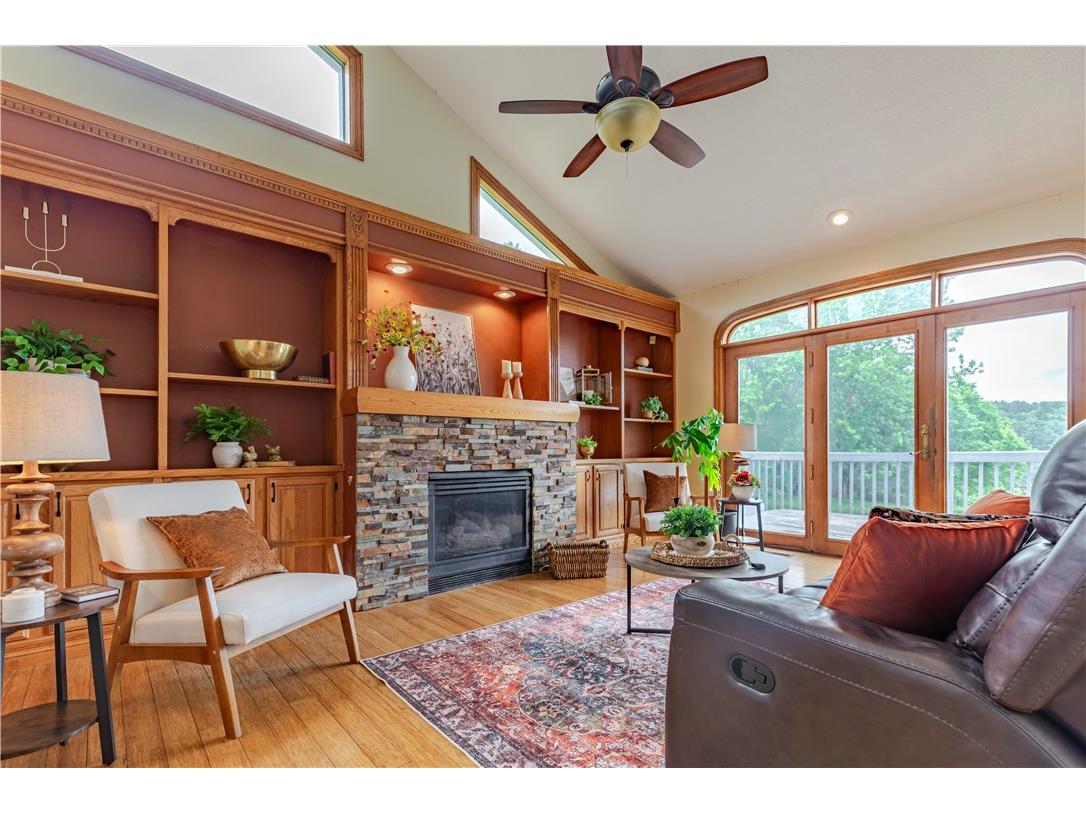 1546 Grover Road, Eau Claire, WI, 54701 | MLS: 1593018 | Edina Realty