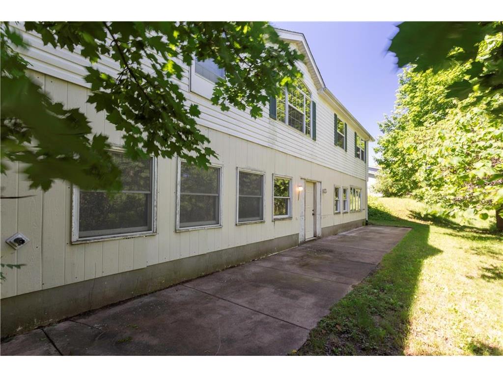 209 Limberg Court, Glenwood City, WI, 54013 | MLS: 1582828 | Edina Realty