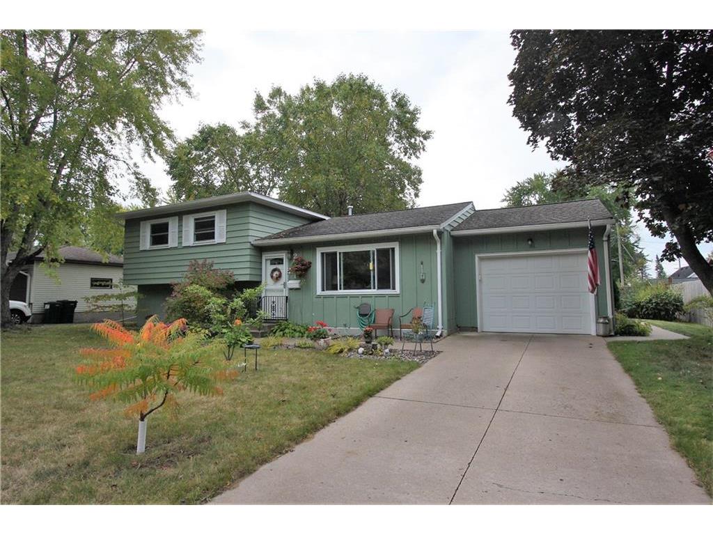 2551 Hayden Avenue, Altoona, WI, 54720 | MLS: 1569123 | Edina Realty