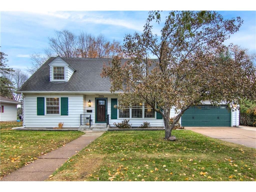 2729 Clark Place, Eau Claire, WI, 54701 | MLS: 1578057 | Edina Realty