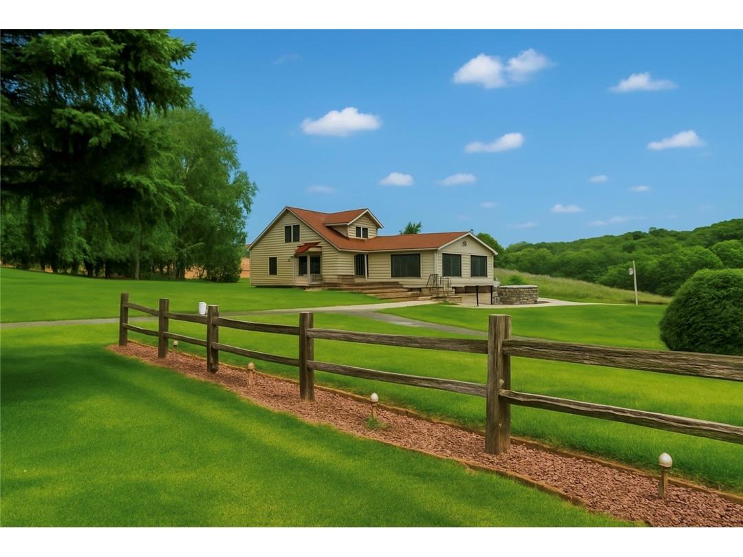 27864 W County Road Q, Independence, WI, 54747 | MLS: 1592244 | Edina ...
