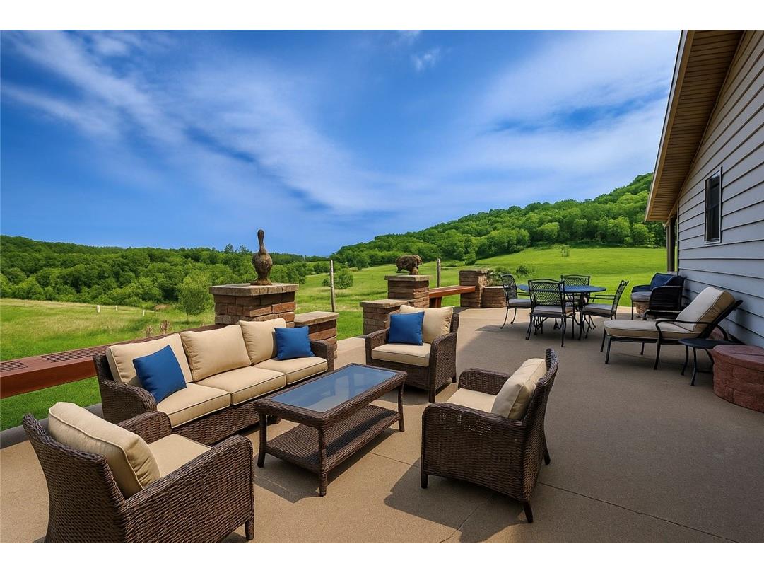 27864 W County Road Q, Independence, WI, 54747 | MLS: 1592244 | Edina ...