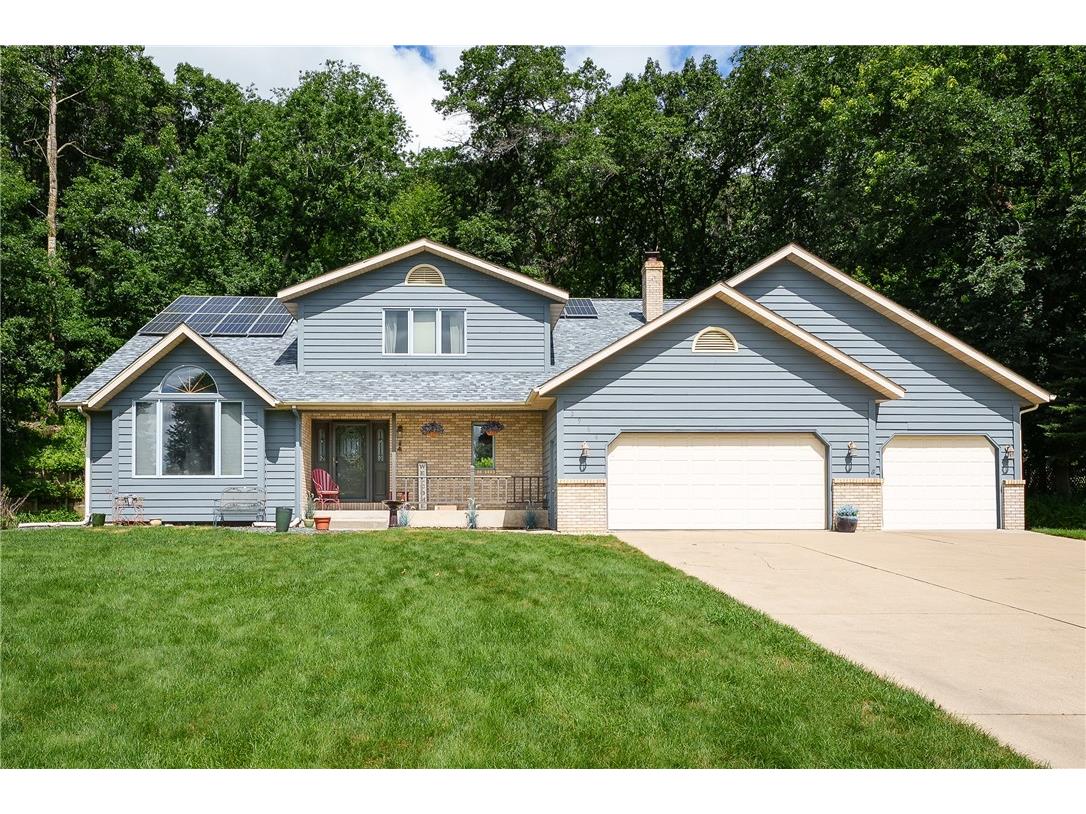 2964 W Princeton Avenue, Eau Claire, WI, 54703 | MLS: 1594341 | Edina ...