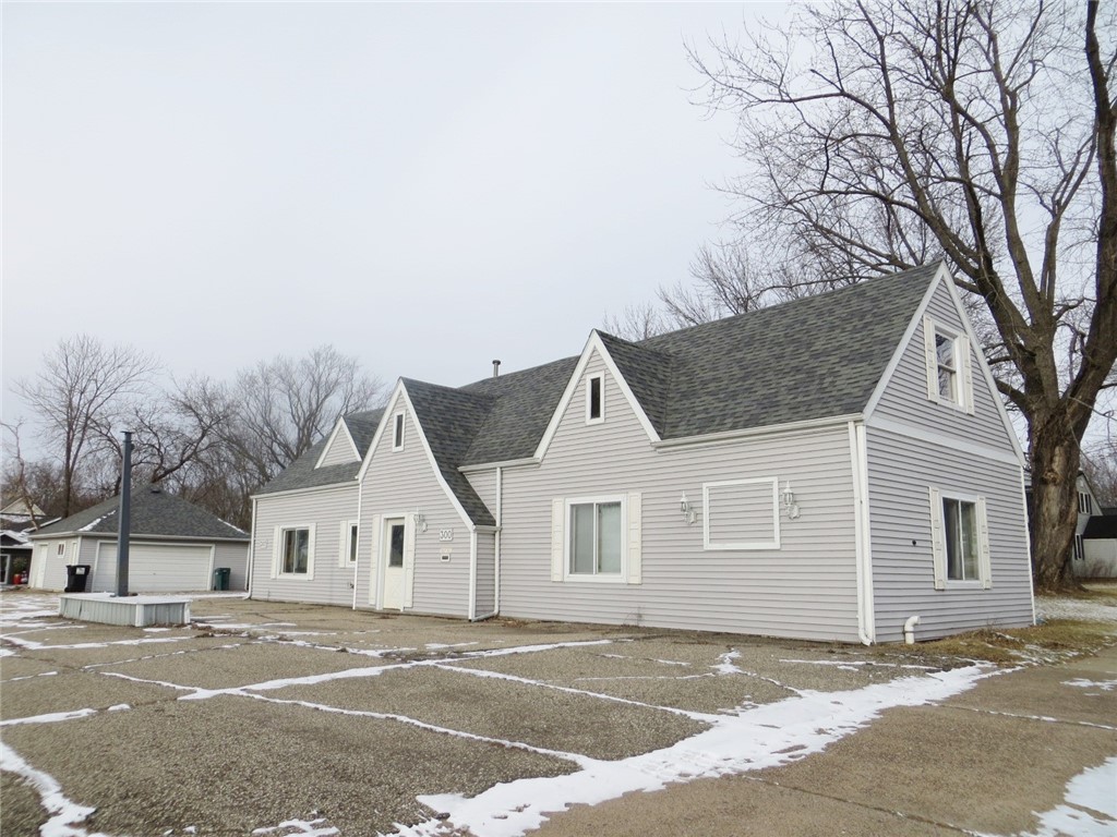 300 W Stanley Street, Thorp, WI, 54771 | MLS: 1588120 | Edina Realty