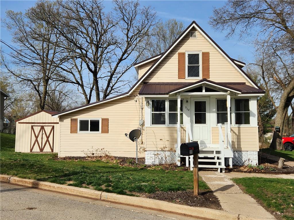 318 Tamarac Street, Black River Falls, WI, 54615 | MLS: 1581345 | Edina ...