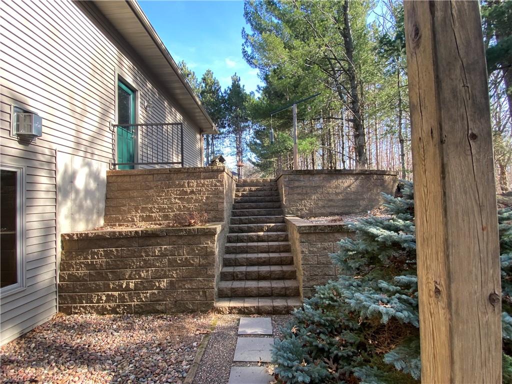 3235 E Aspen Road, Eleva, WI, 54738 | MLS: 1580153 | Edina Realty