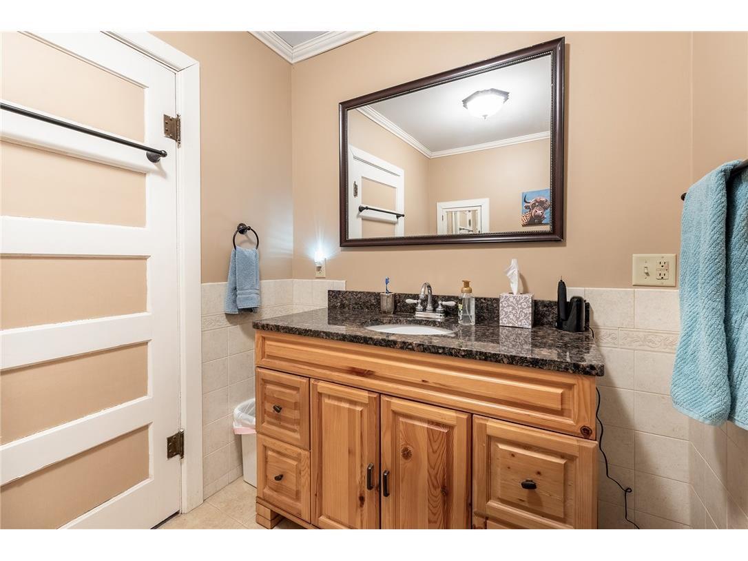 404 Walnut Street, Spooner, WI, 54801 | MLS: 1591611 | Edina Realty