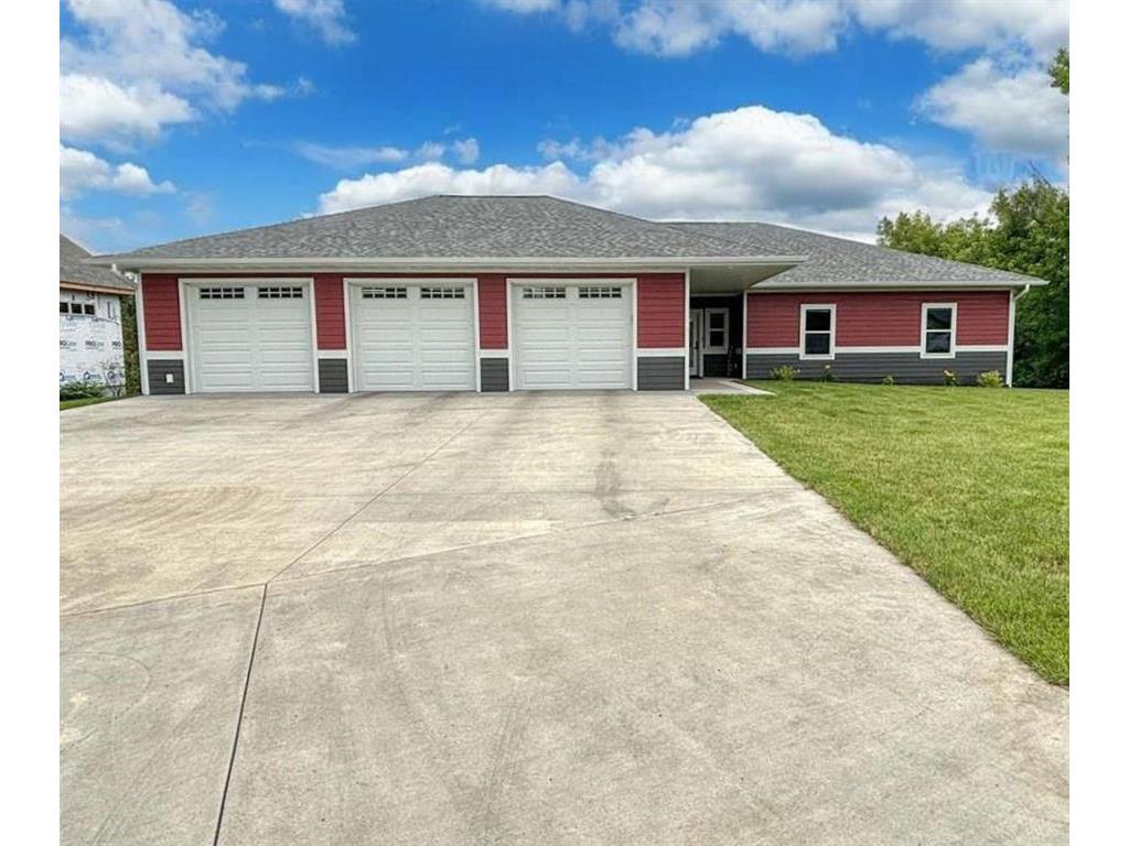 425 Royal Crest Drive, Rice Lake, WI, 54868 | MLS: 1583502 | Edina Realty