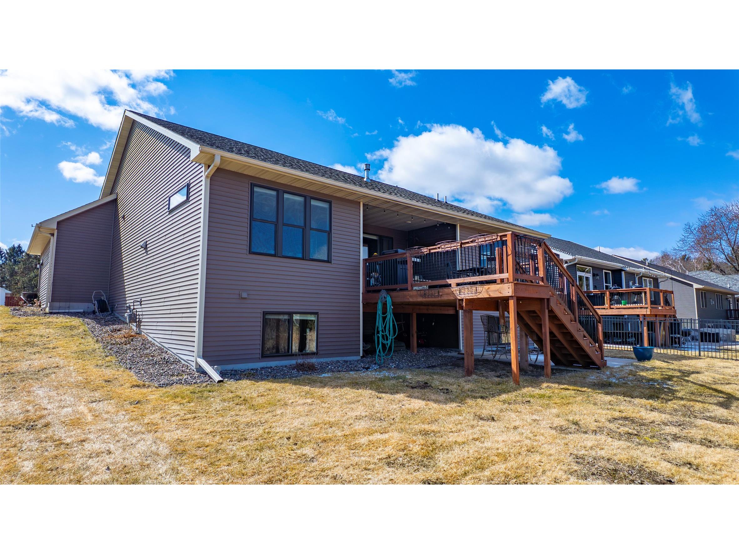 4252 Drier Court, Eau Claire, WI, 54701 | MLS: 1599538 | Edina Realty