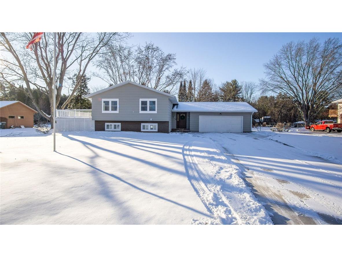 4348 Meadow Lane, Eau Claire, WI, 54701 | MLS: 1588081 | Edina Realty