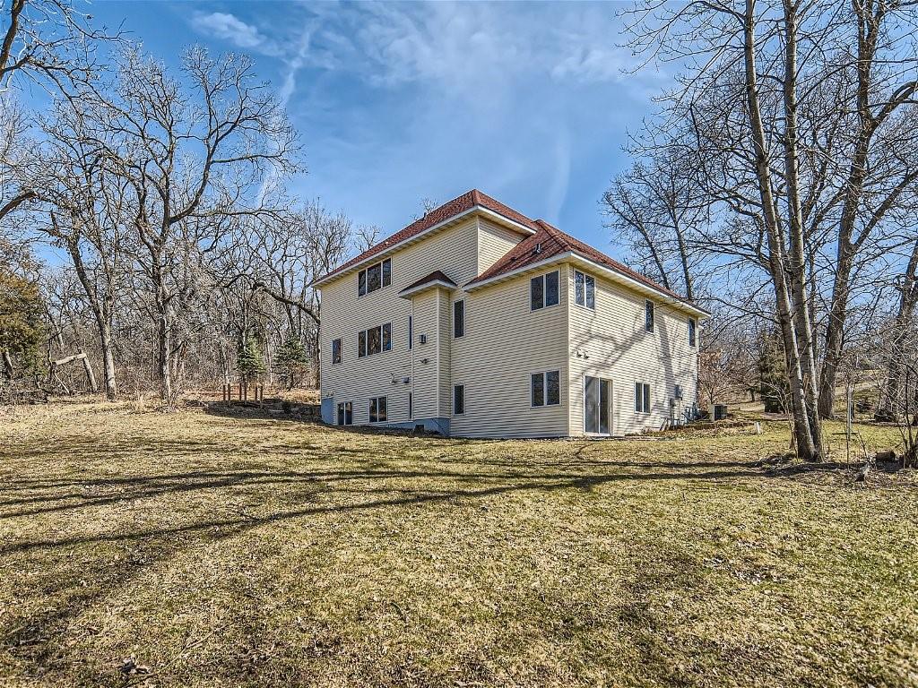 466 Carriage Lane, Hudson, WI, 54016 | MLS: 1580617 | Edina Realty