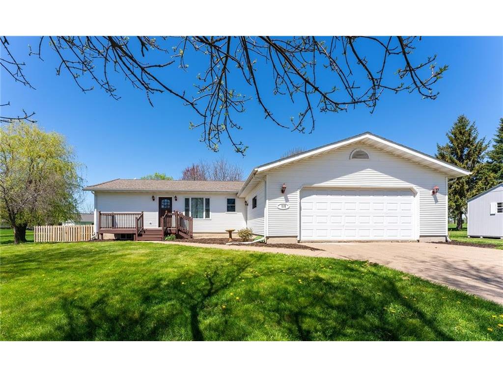 515 Kennedy Avenue, Stanley, WI, 54768 | MLS: 1581843 | Edina Realty