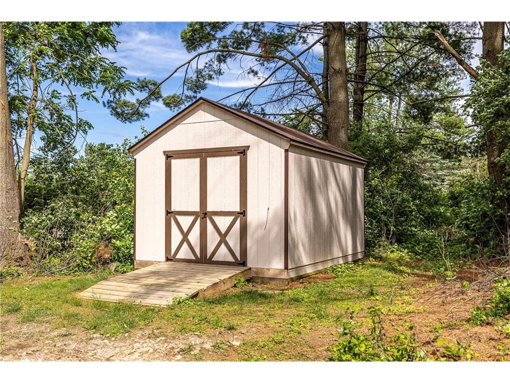 521 N 10th Street, Black River Falls, WI, 54615 | MLS: 1582803 | Edina ...