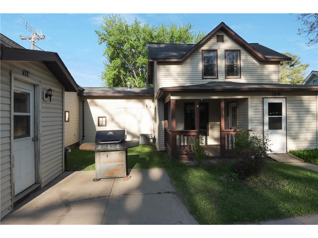607 Wilson Street, Downing, WI, 54734 | MLS: 1591722 | Edina Realty