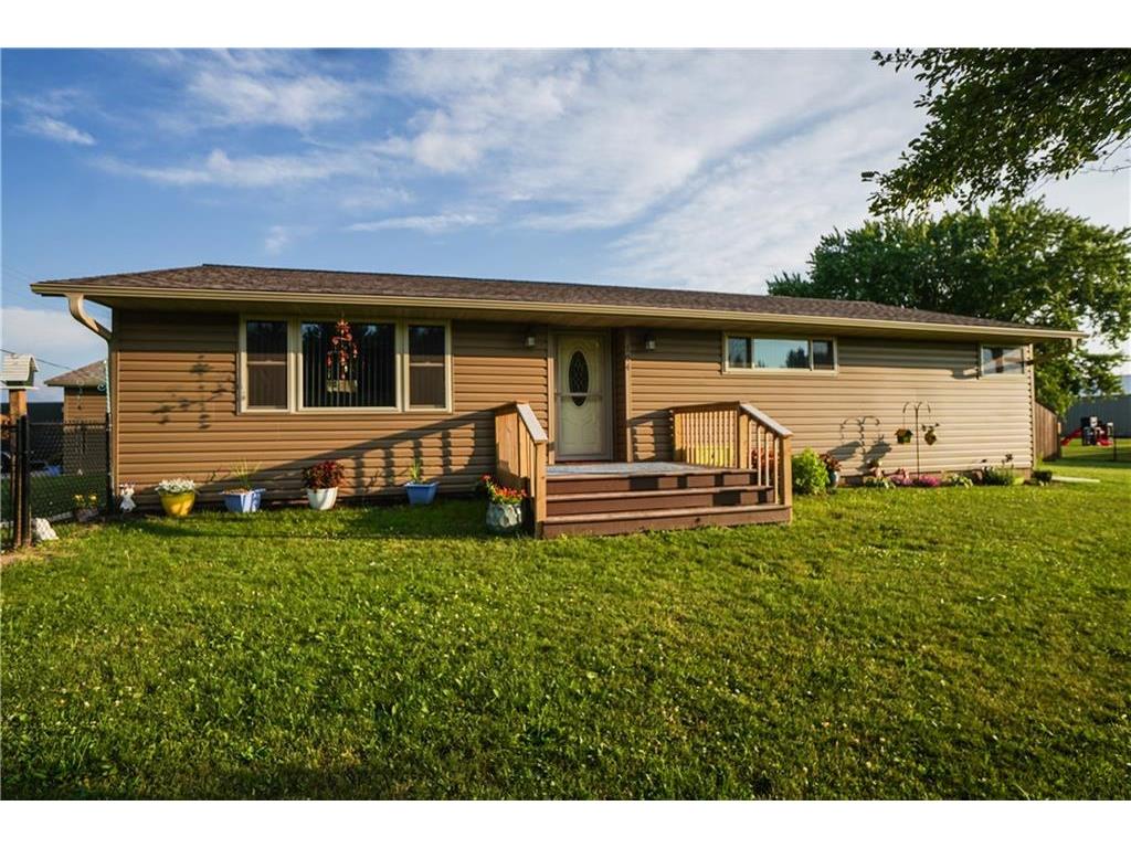 704 W Maple Street, Stanley, WI, 54768 | MLS: 1574800 | Edina Realty