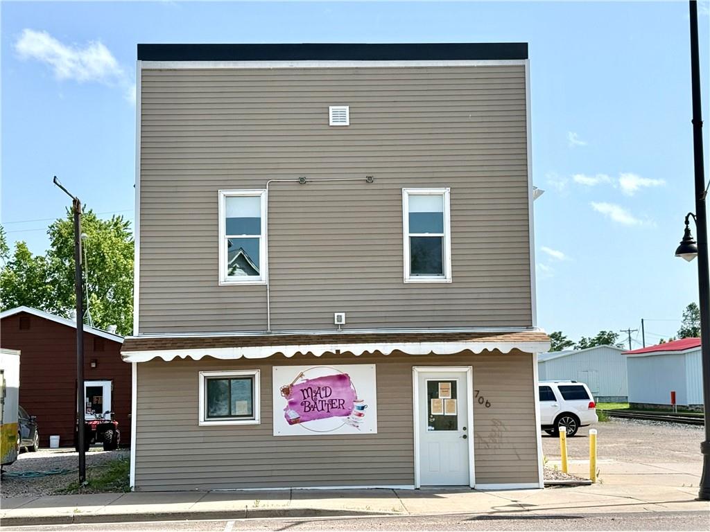 706 W Main Street, Cameron, WI, 54822 | MLS: 1592877 | Edina Realty