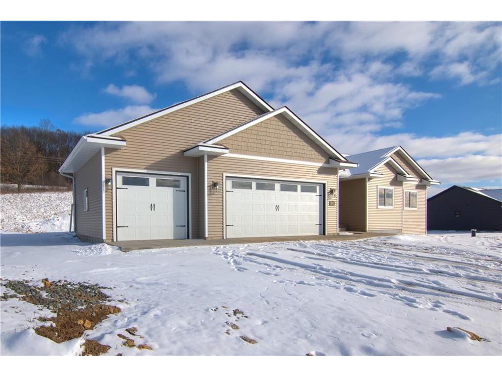 E5273 Queen's Drive, Eleva, WI, 54738 | MLS: 1578546 | Edina Realty