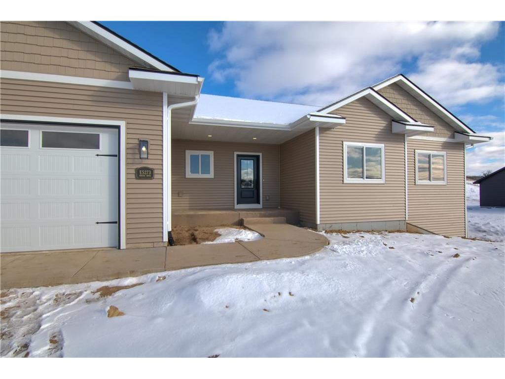 E5273 Queen's Drive, Eleva, WI, 54738 | MLS: 1578546 | Edina Realty