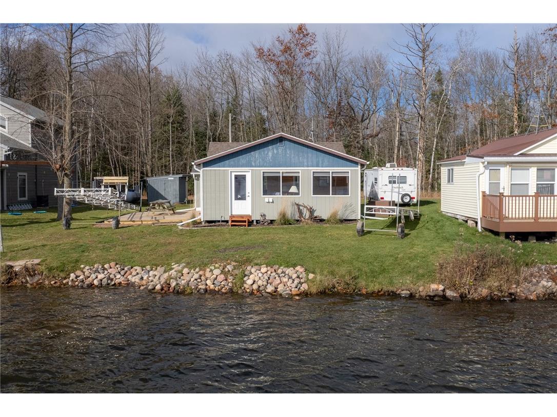 N808 Sunnyside Drive, Weyerhaeuser, WI, 54895 | MLS: 1578234 | Edina Realty