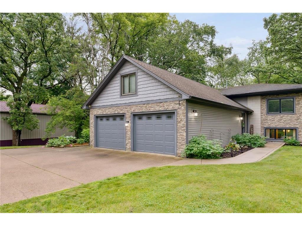 W10399 County Road M, River Falls, WI, 54022 | MLS: 1583227 | Edina Realty