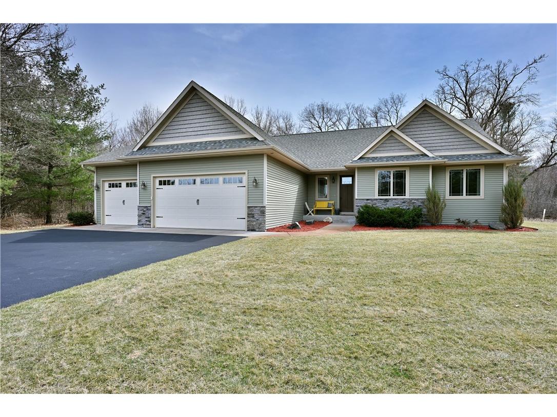 W2459 Taylor Creek Road, Eau Claire, WI, 54701 | MLS: 1590630 | Edina ...