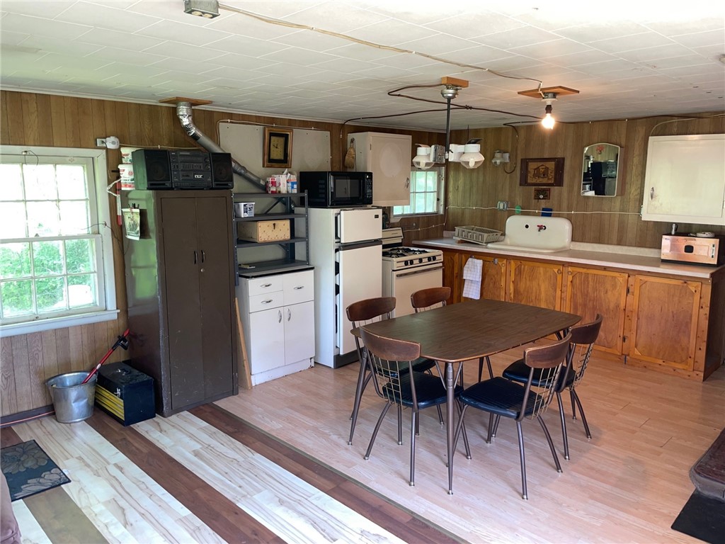 W3926 County Road B, Cedar Rapids, WI, 54526 | MLS: 1592204 | Edina Realty