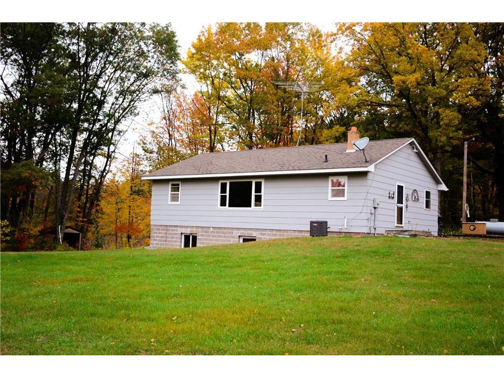 W5546 Palmer Dr, Trego, WI, 54888 | MLS: 1569260 | Edina Realty