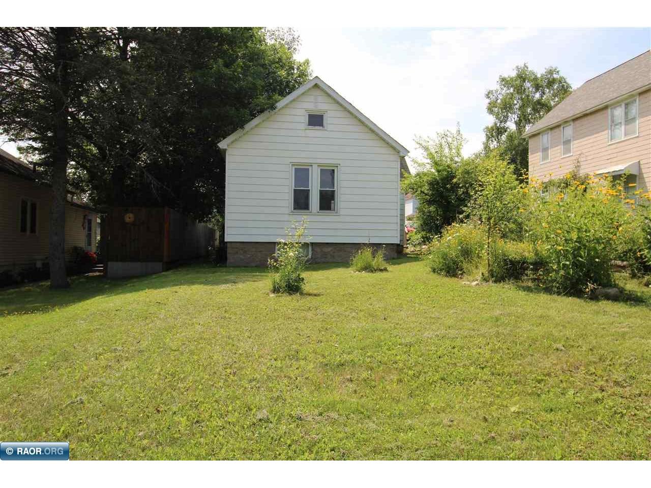 109 Minnesota Ave W, Gilbert, MN, 55741 | MLS: 148754 | Edina Realty