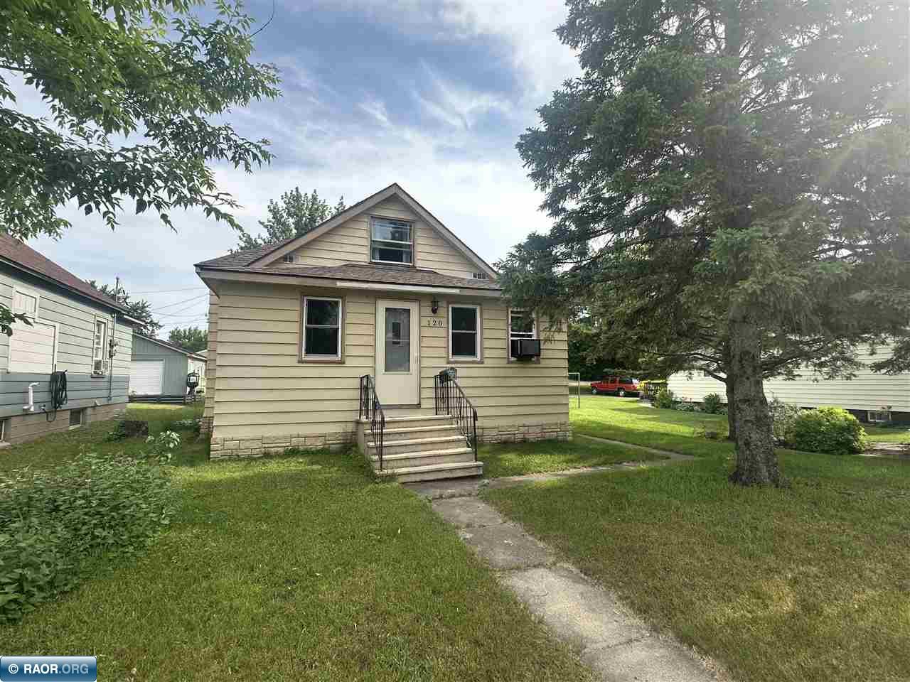 120 NW 6th St, Chisholm, MN, 55719 | MLS: 148580 | Edina Realty